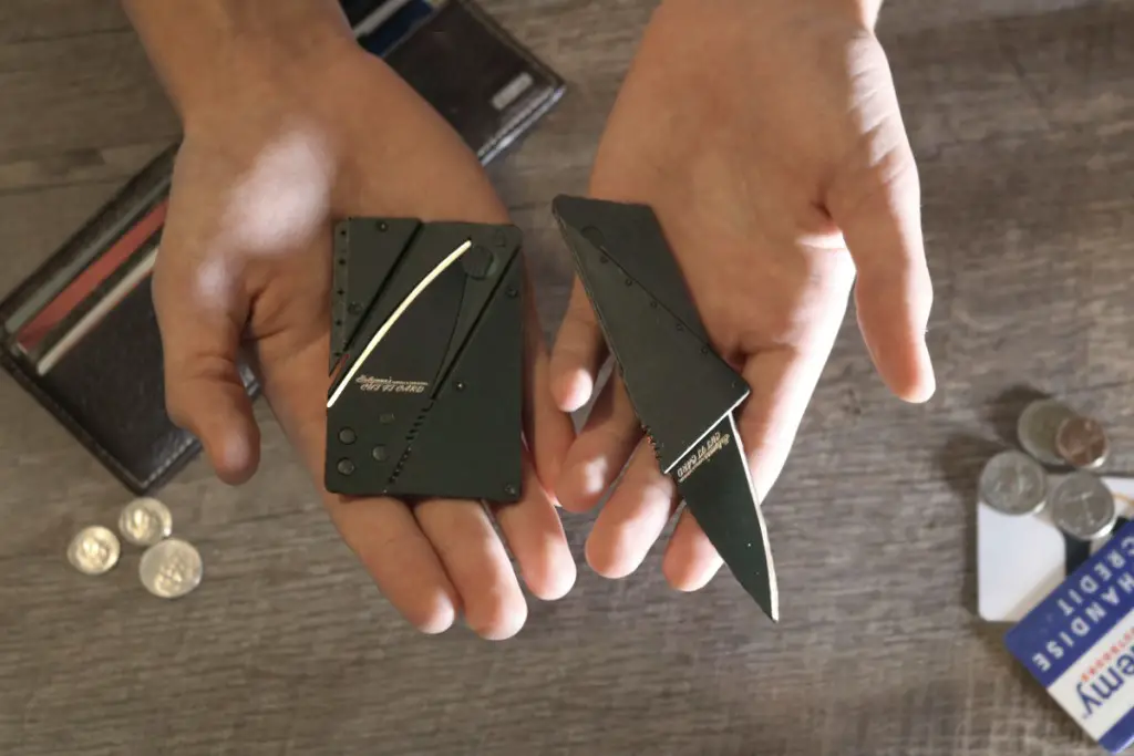 Credit Card Multi-Tools and Knives: A Complete Guide – Knife Manual
