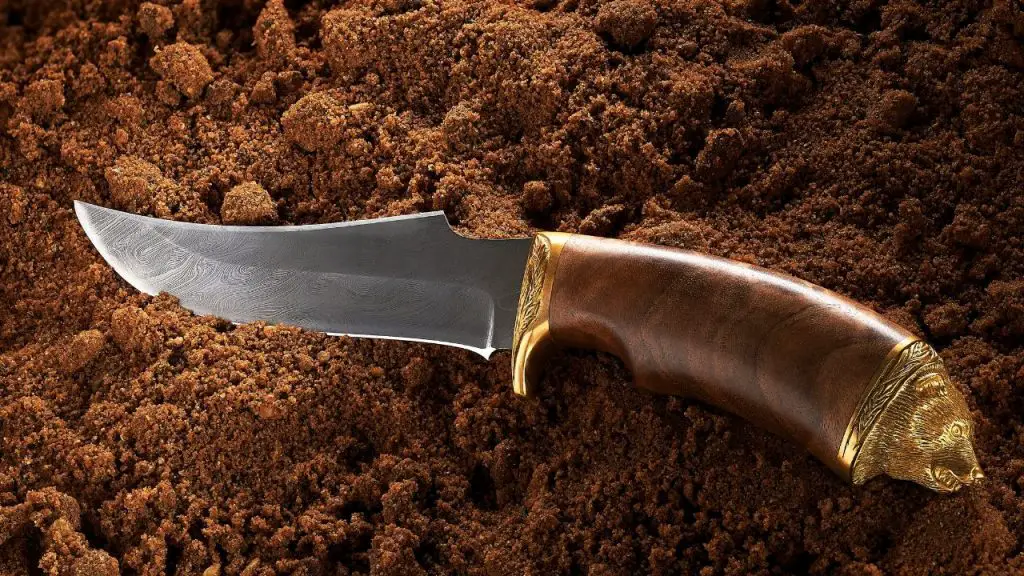 Hunting Knives: What are They Used for and Do You Need One? – Knife Manual